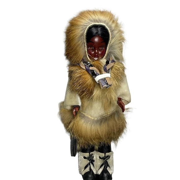Unbranded | Toys | Plastic Doll Depicting Inuit Eskimo Woman Boots Fur ...